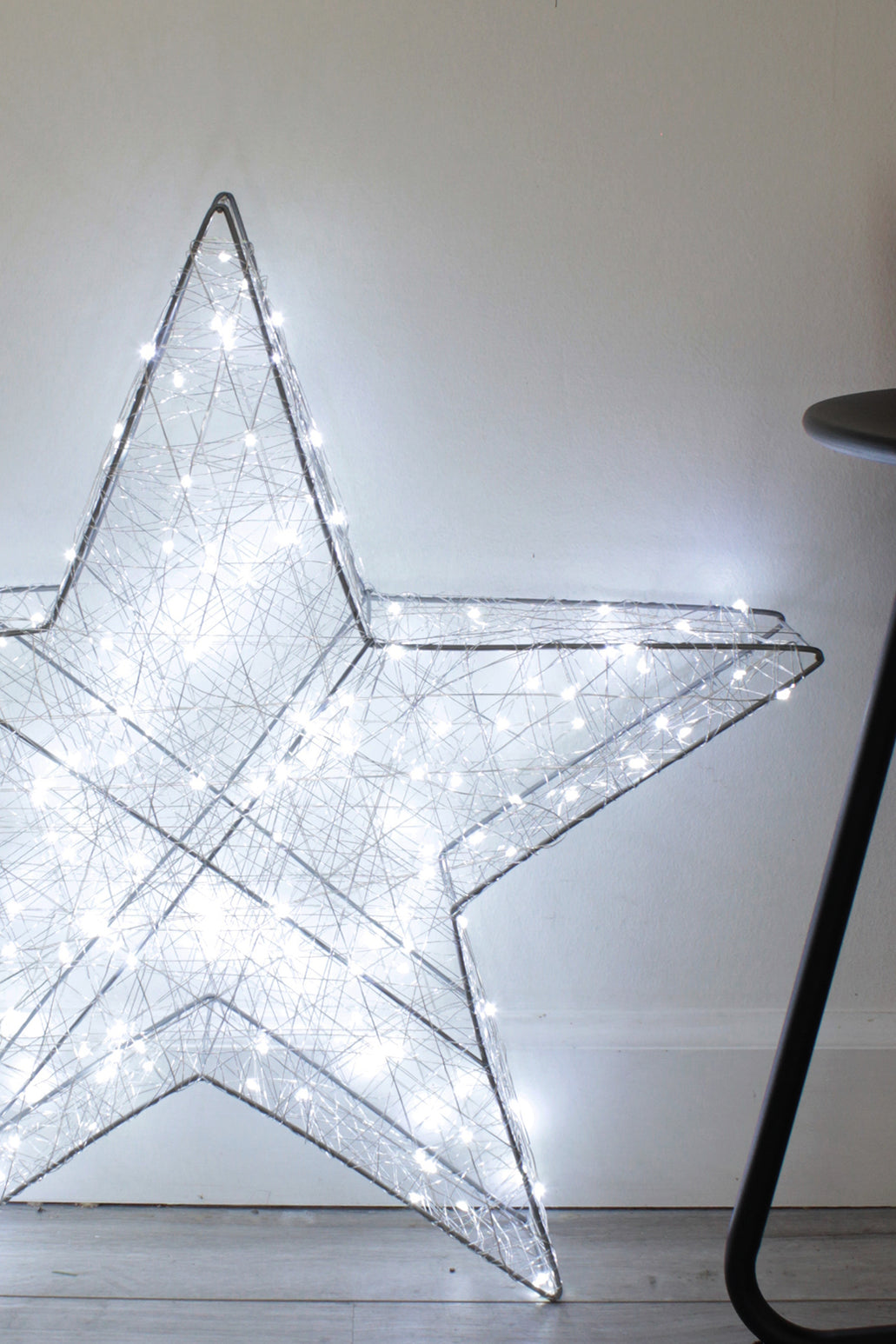 Large Plug in Lighted Star - 180 Lights - White - Perfect Holiday