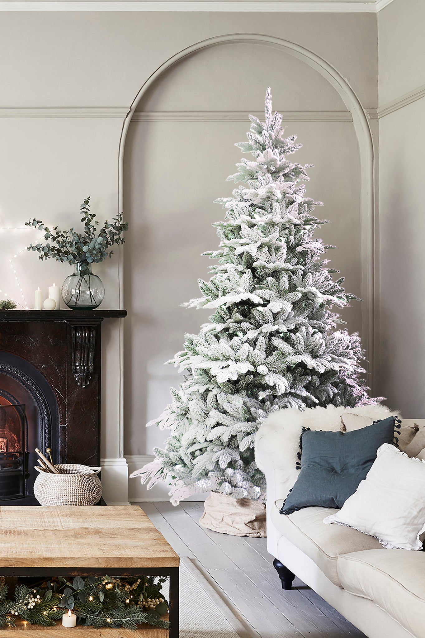 Calgary Spruce Snow Flocked Christmas Tree – Perfect Holiday